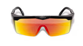 Tervetuloa ohituskaistalle. Nopeet-lasit, Vesa T-paidat.